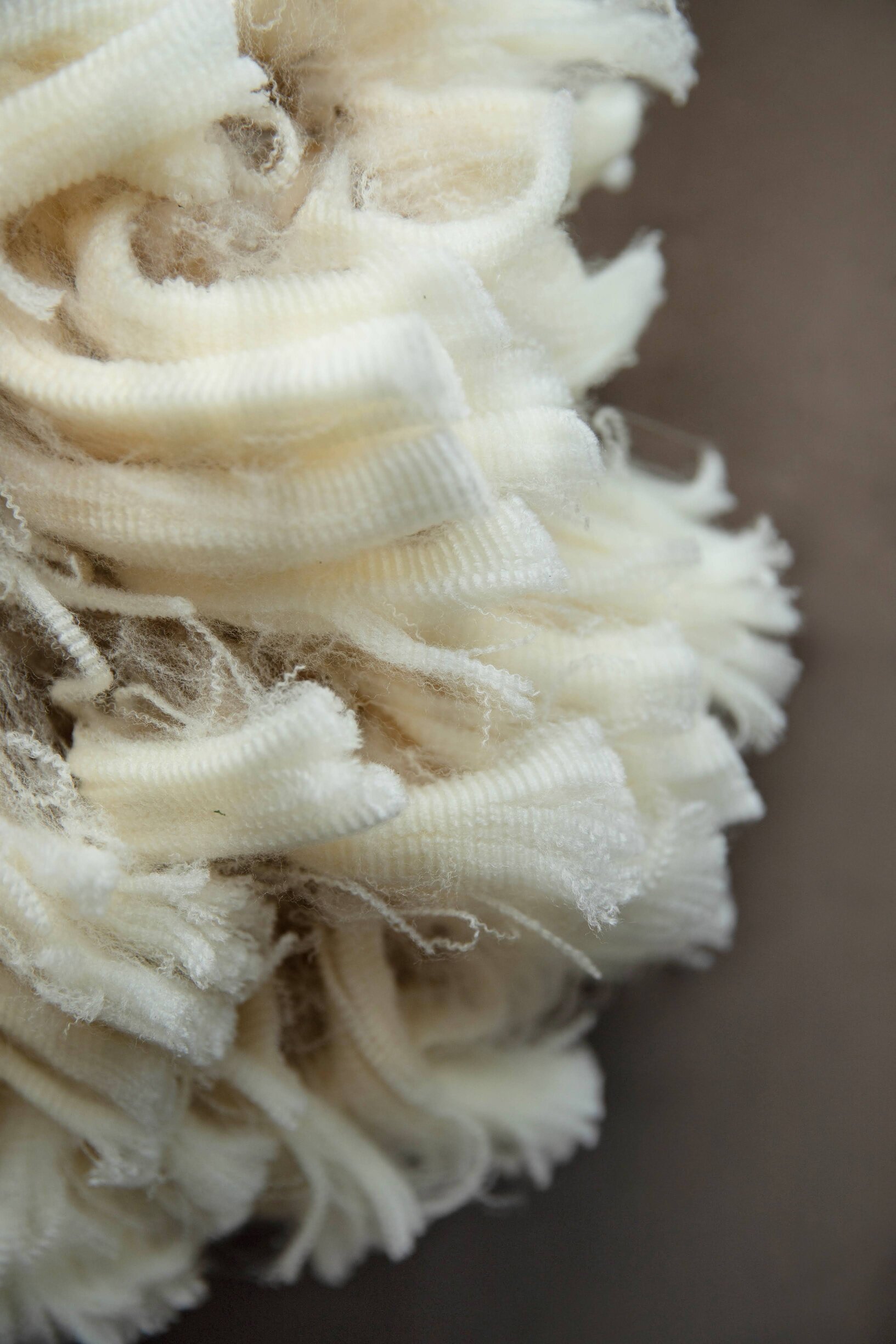 Merino White Raw Wool – Satin - Fox Farm Homestead